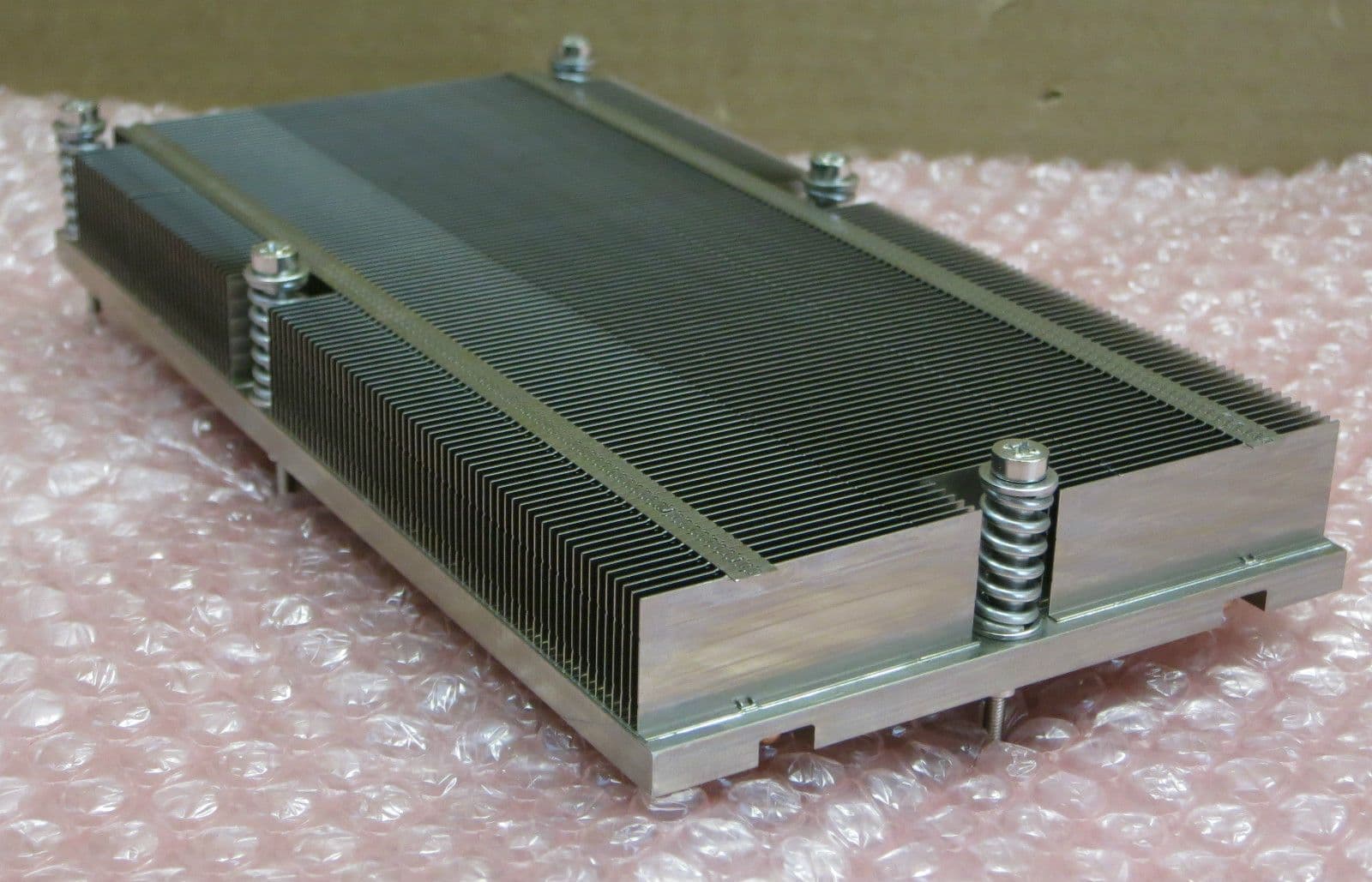 New Fujitsu Primergy RX900 S2 Heat Sink For Intel Xeon Processors ...