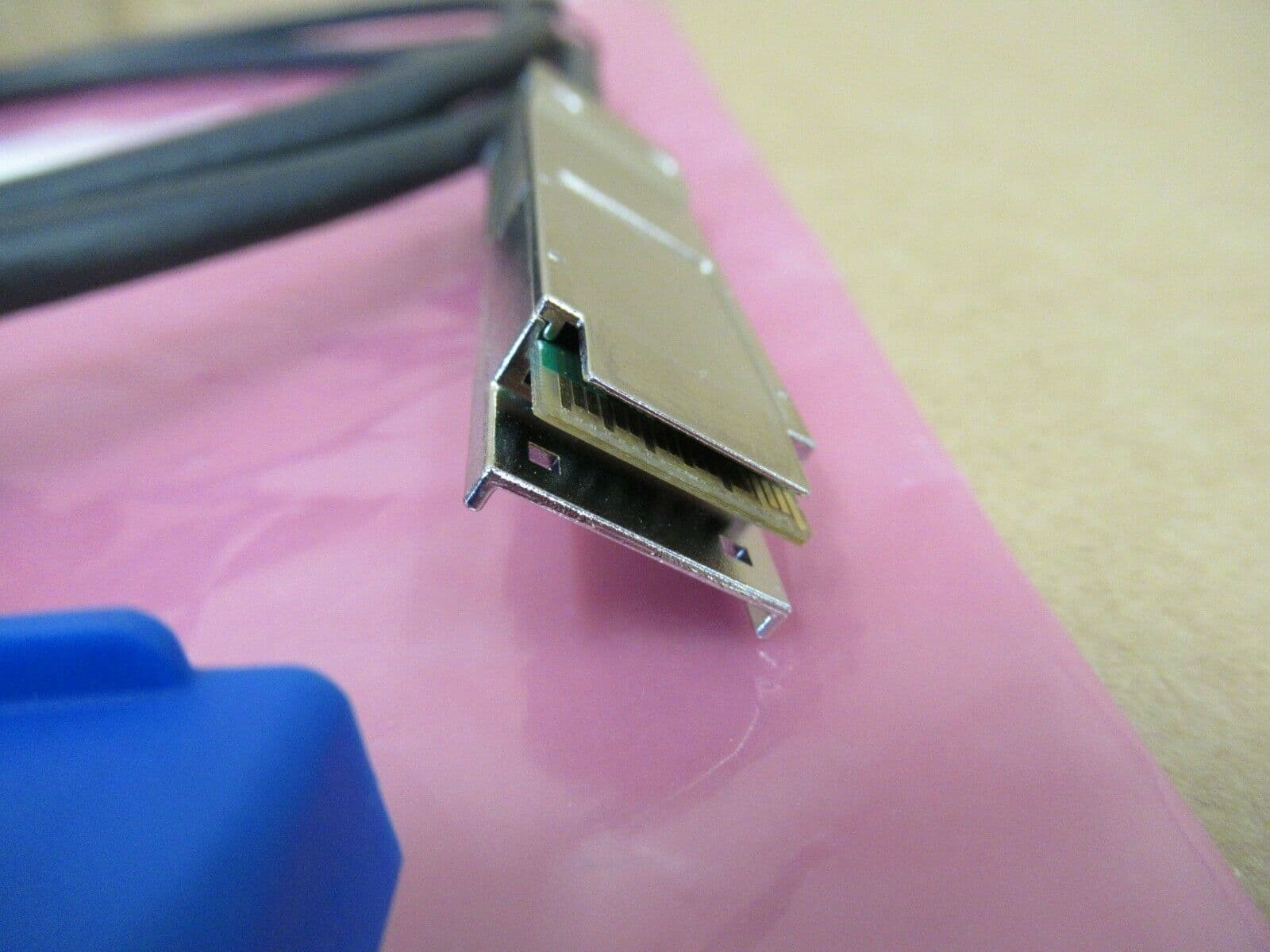 New Fujitsu S26361-F3986-L402 40GB QSFP Passive Twinax 2M Metre Cable ...