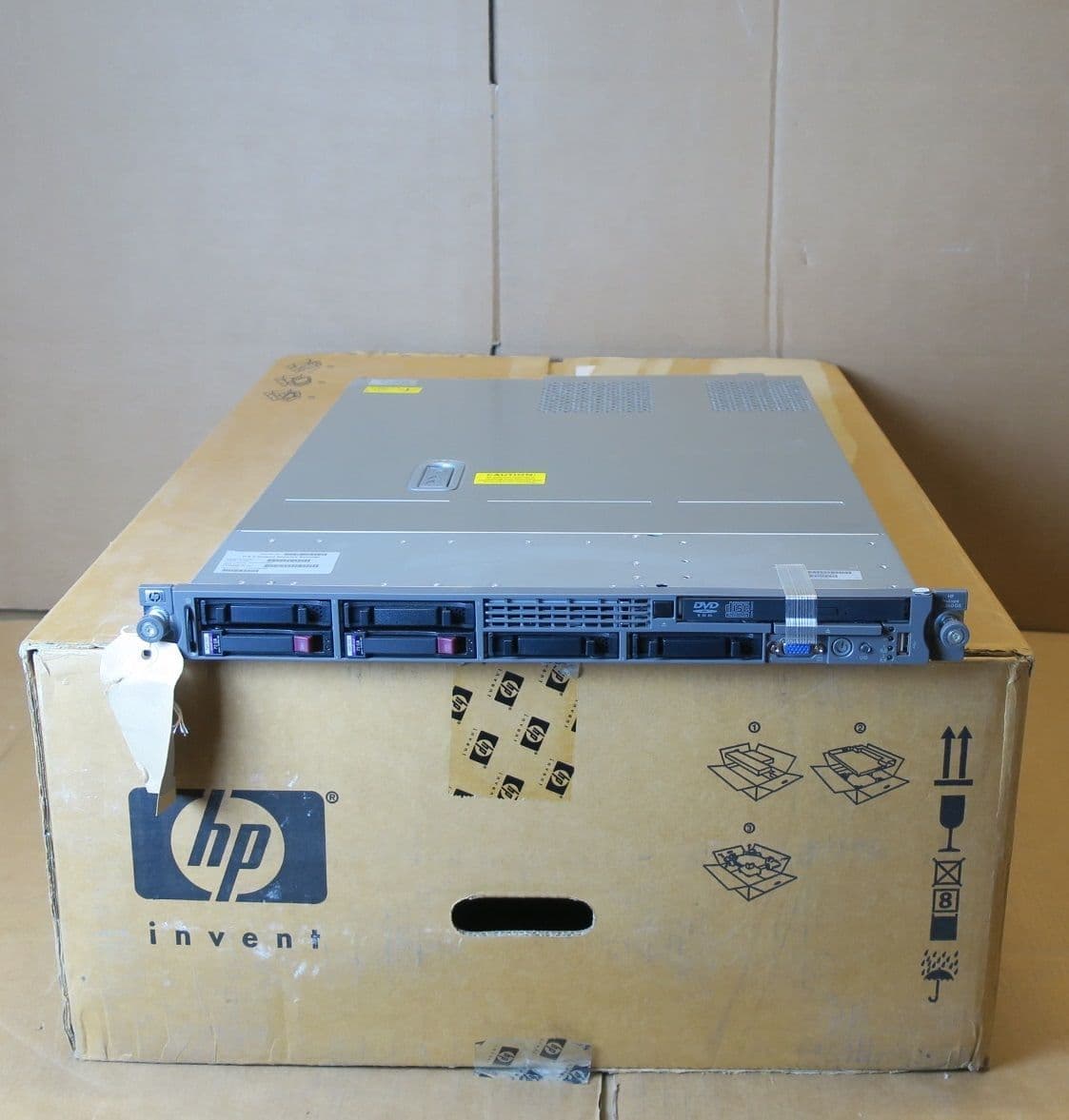 NEW HP Proliant DL360 G5 AH618A - 2 x Xeon 5140 2 33GHZ 2GB 2 x 72GB 1U ...