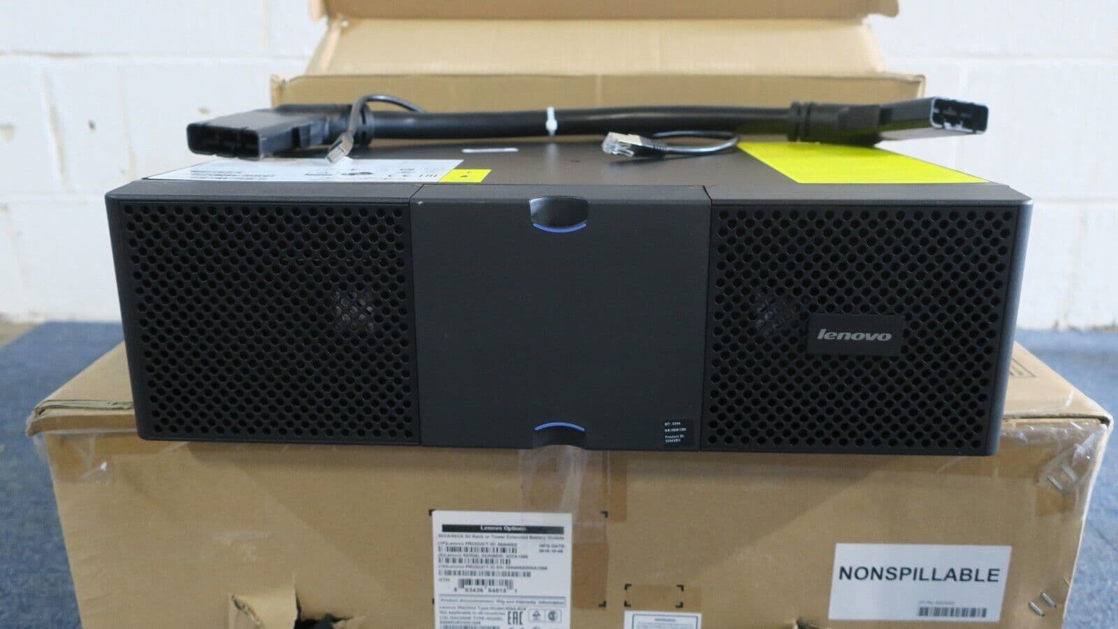 NEW IBM Lenovo 5kVA/6kVA 3U Rackmount Tower Extended Battery Module EBM ...