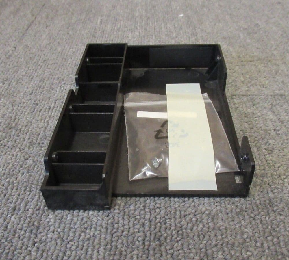 New Intel 1B31HY800-600-G H17932-003 SAS SATA 2 5" SFF-LFF Converter Caddy