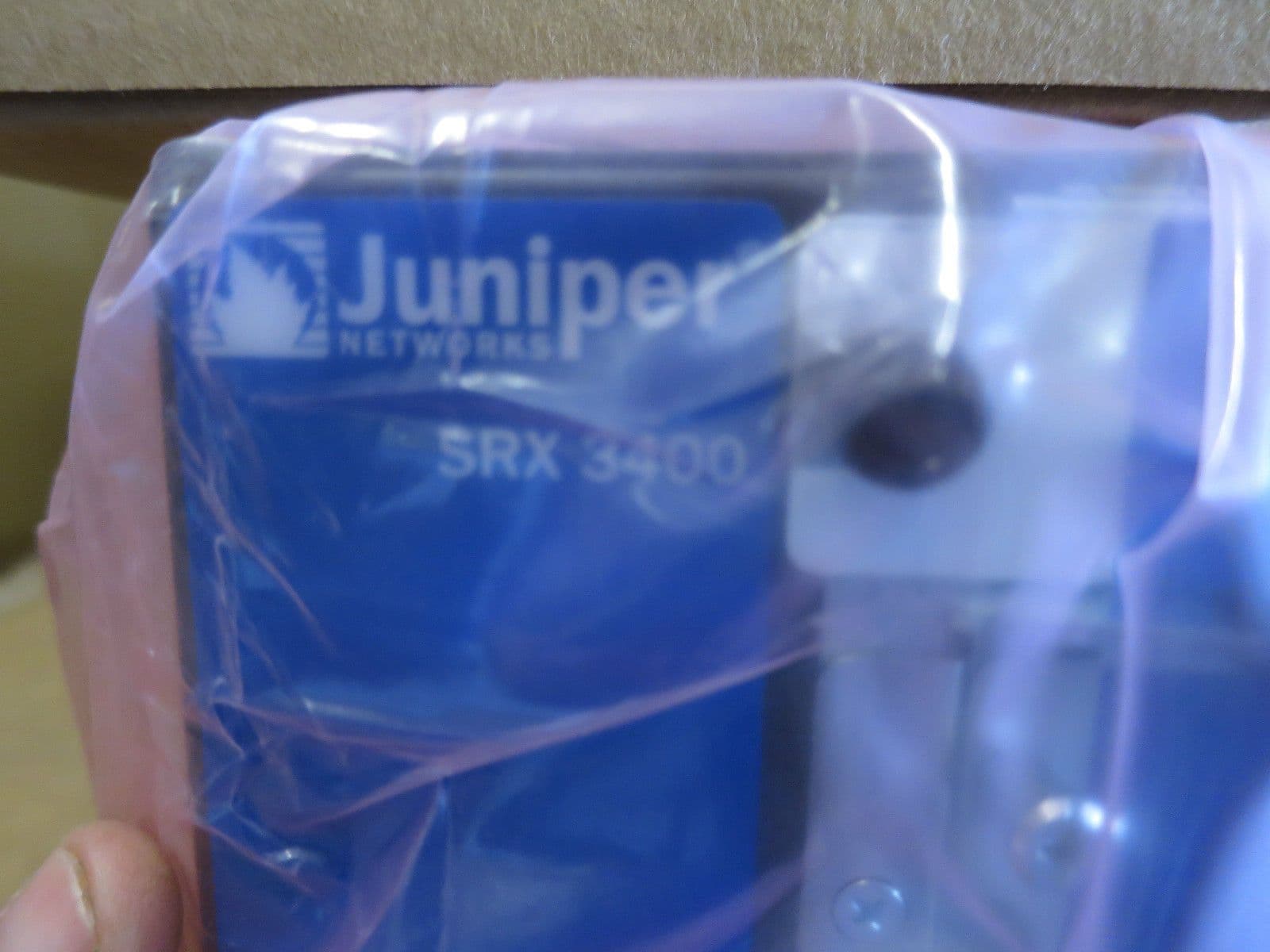 NEW Juniper SRX3400 SRX3400BASE-DC2 SFB-12GE Services Gateway Network ...