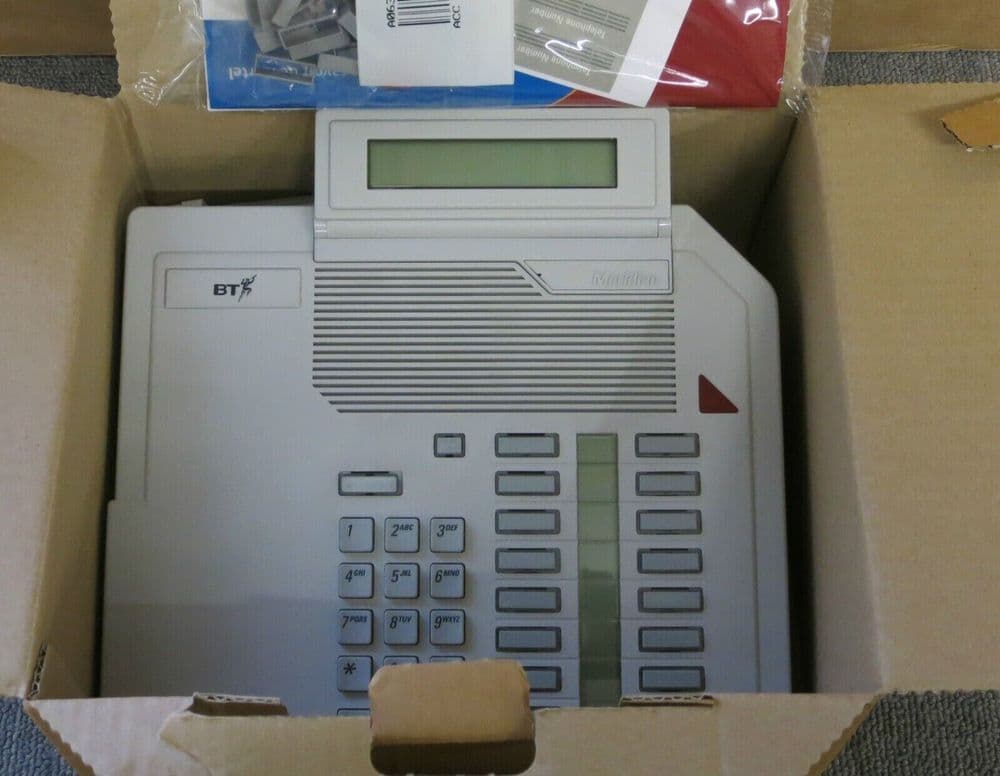 NEW Nortel Networks NT2K18CN-18 BTS Light Grey M2216D LCD Digital Telephone