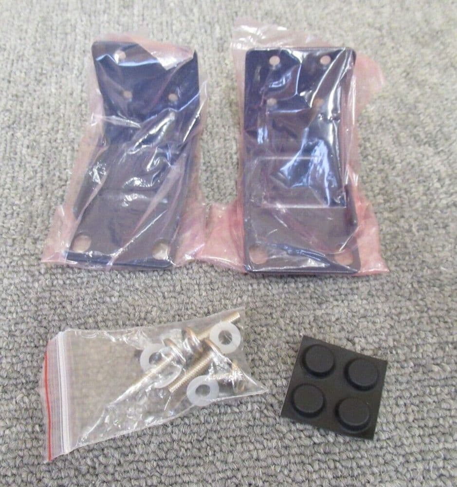 New Pair Of Left And Right Blue 1U Rack Mounting Ears With Screws