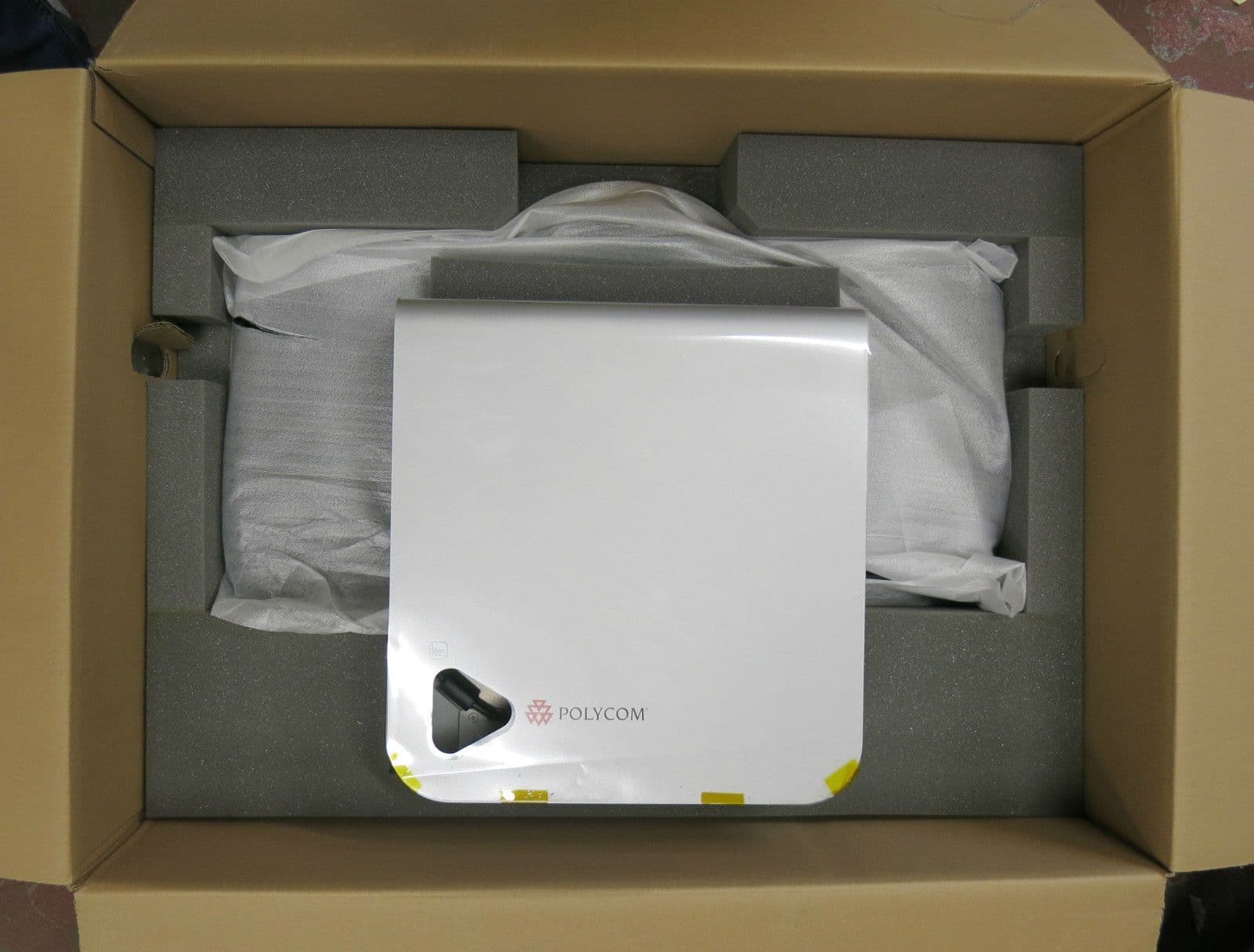 NEW Polycom HDX 4500 24" HD Camera Video Conferencing System 2215-61762-001