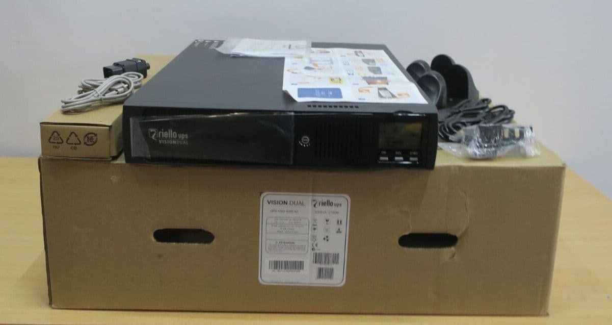 NEW Riello UPS Dialog Vision Dual VSD 3000 A5 Tower Rackmount 3000VA ...