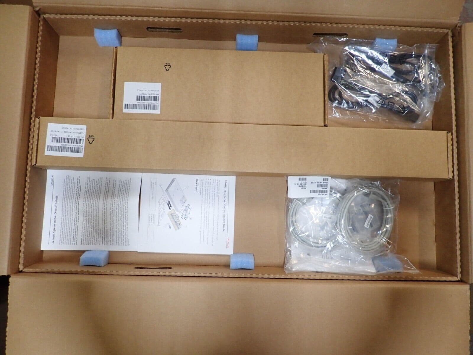 New SUN Oracle SPARC T8-1 1 x 32-Core 5 0GHz 128GB RAM 2 x 800GB SSD