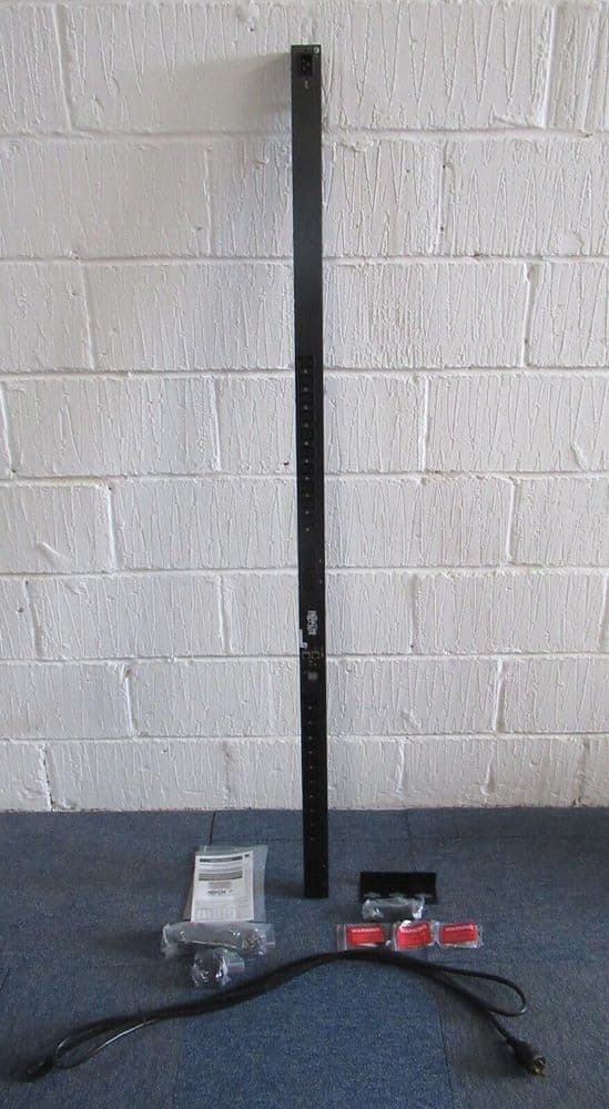 New Tripp Lite PDUMNV20HVLX 3 7kW 20x C13 4x C19 Outlets Single Phase ...