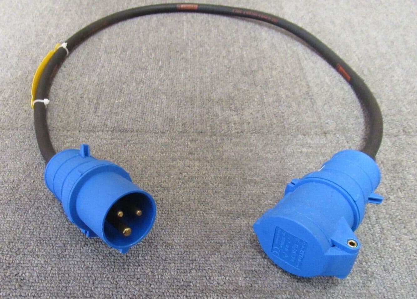 Newlec IP44 240V 16A Blue Commando Plug Male To Female 1M Socket ...