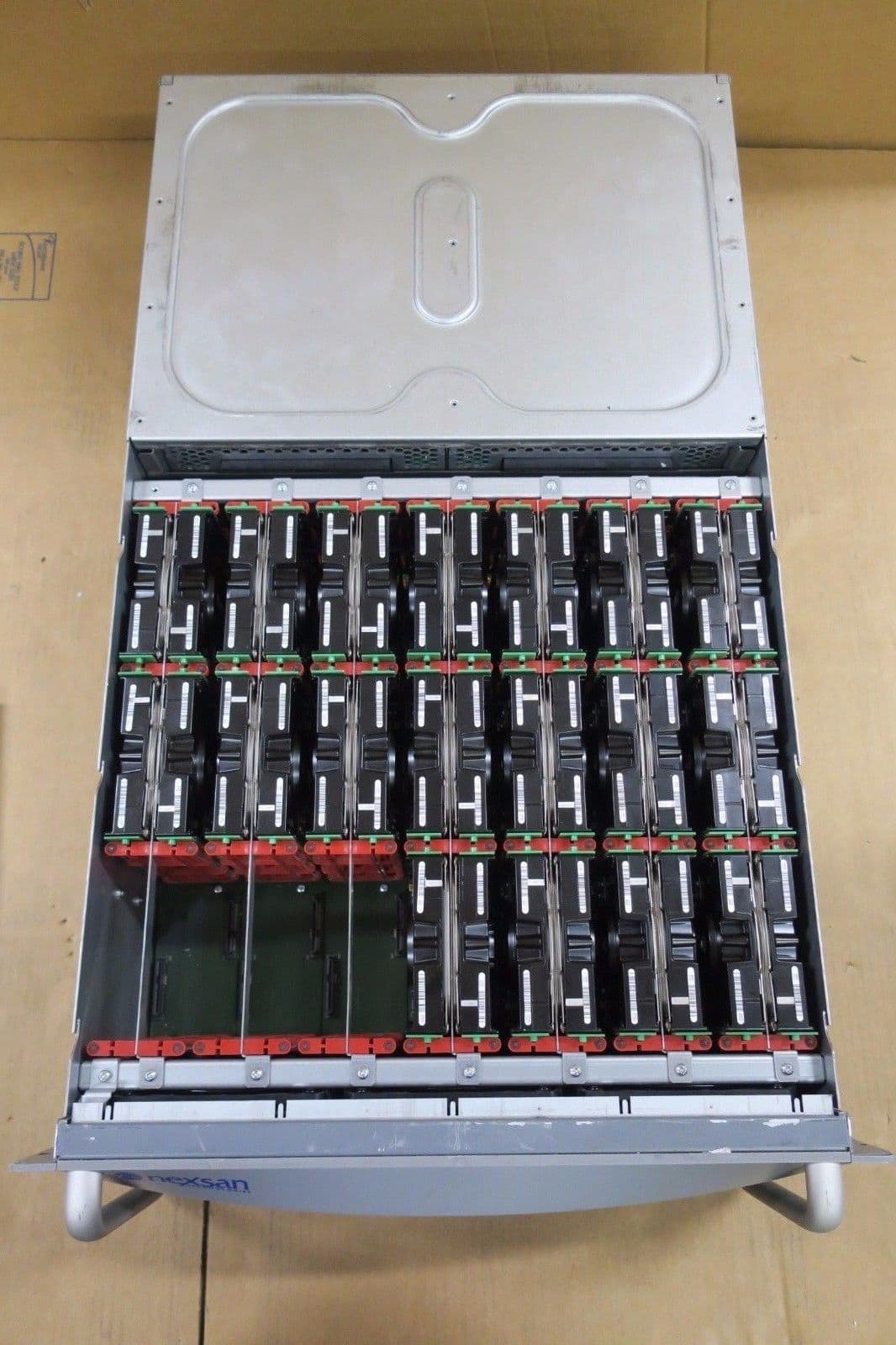 Nexsan SASBeast J28-28450HFRG 2x 8Gb Controller 2x PSU 21 3TB Storage Array