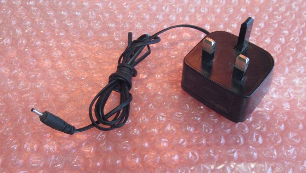 Nokia AC-3X UK 3-Pin Plug AC Mains Power Adapter Charger 1 75W 5V 350mA