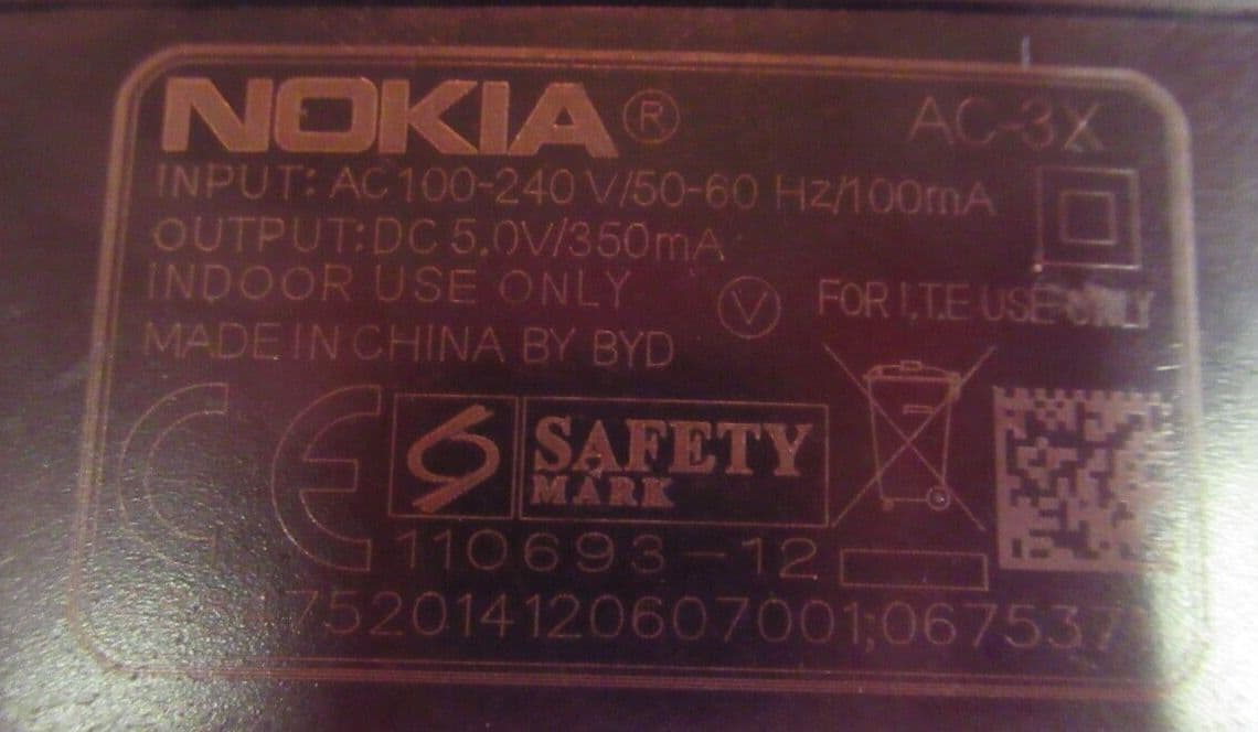 Nokia AC-3X UK 3-Pin Plug AC Mains Power Adapter Charger 1 75W 5V 350mA