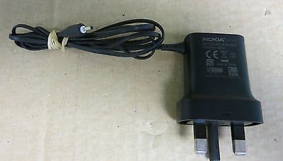 Nokia AC Power Adapter 5V 450mA UK 3-Pin - Type AC-11X