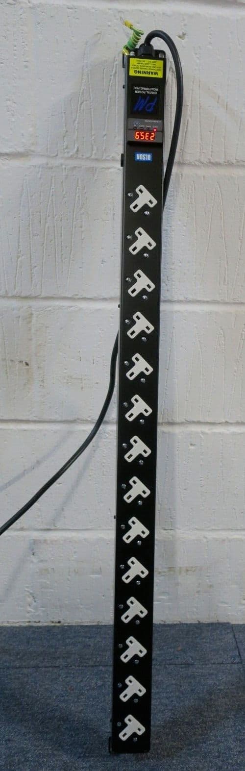 Olson 888/AT&T/LH 14 Way 16A Power Metered Sockets Angled Left 13A UK ...