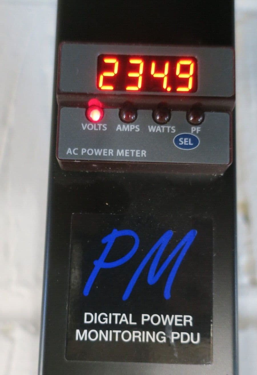 Olson PM/COM6 4F/32 32A 10 Way PDU 4 x C19 6 x C13 Black Power Metered ...