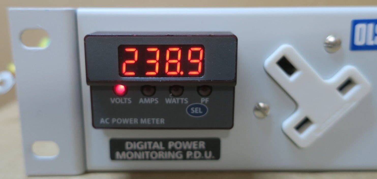 Olson PM1027/16 6 Way 19 1 5U 16A Unswitched Power Metered 13A UK Plug ...