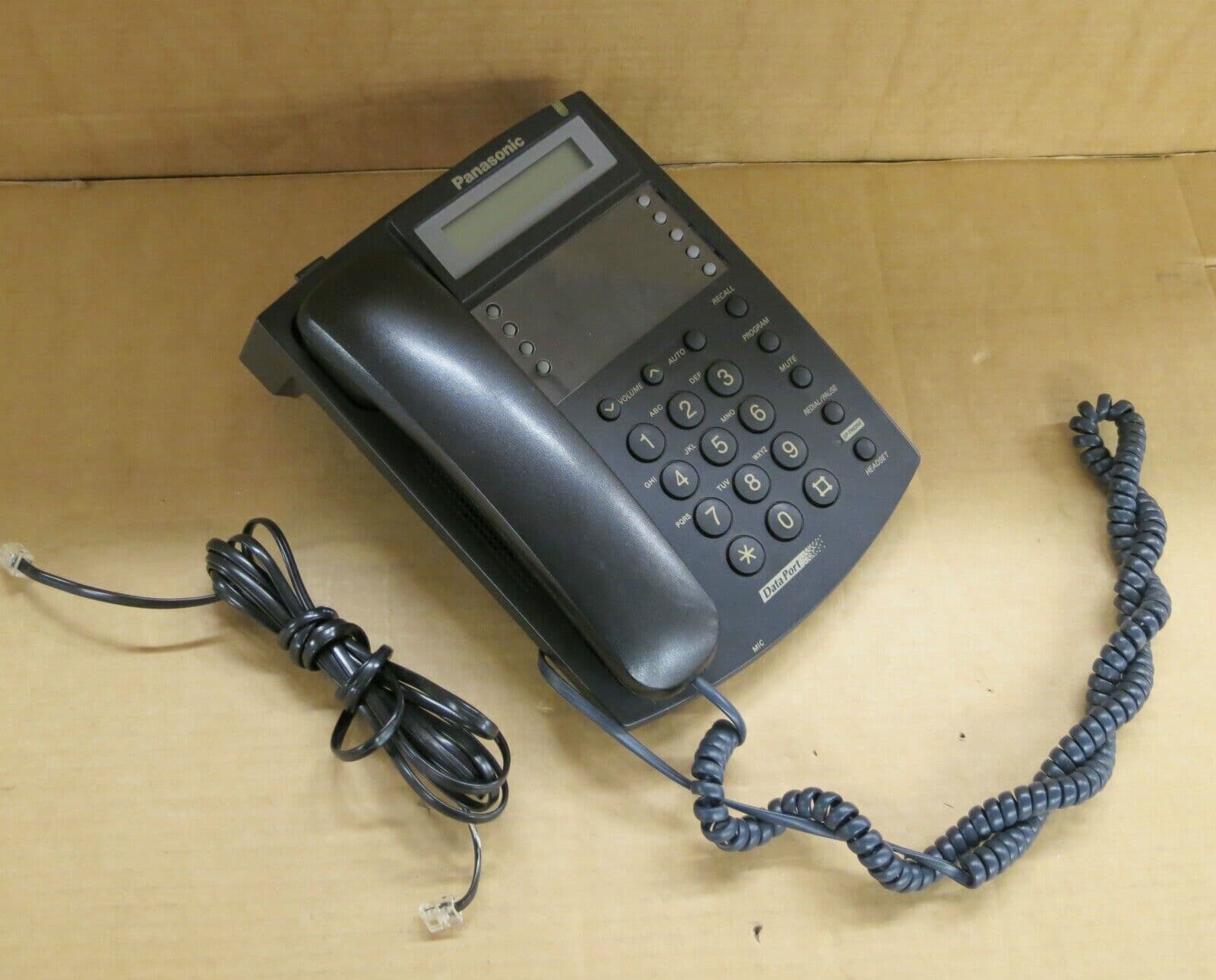 Panasonic KX-TS85EXB Black Telephone with Display and Hands-Free