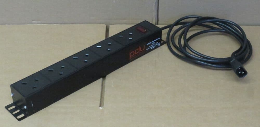 Pdu Online 5 Way Uk Socket 230 250v With Iec C14 Plug Power Distribution Unit 3m