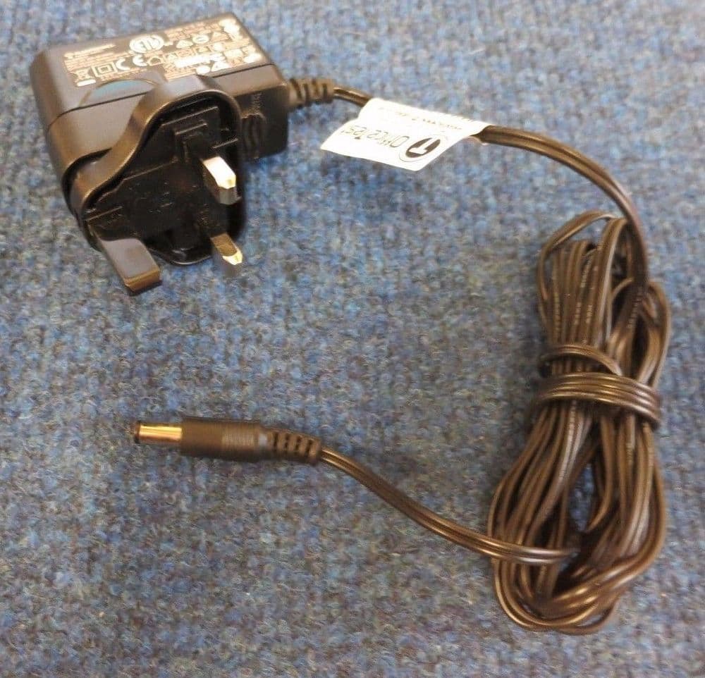 Plantronics 83648-01 SSA-5W UK Plug AC Power Adapter Charger 4 5W 9V 500mA
