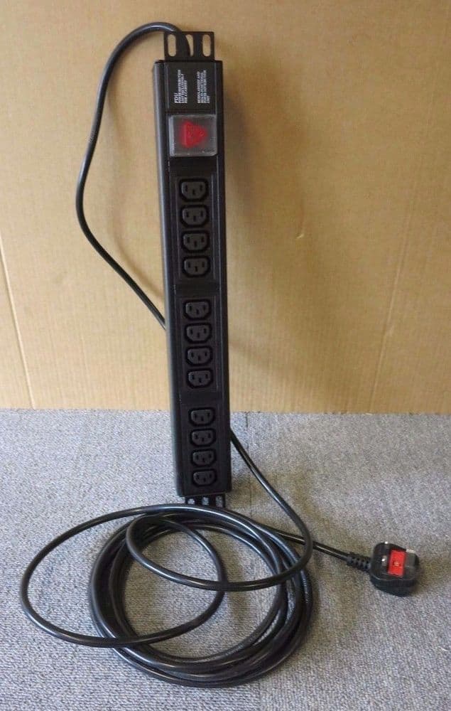 Powerdata VIEC/12 12 Way IEC C13 Vertical Rack-Mounted Switched PDU 13A UK Plug