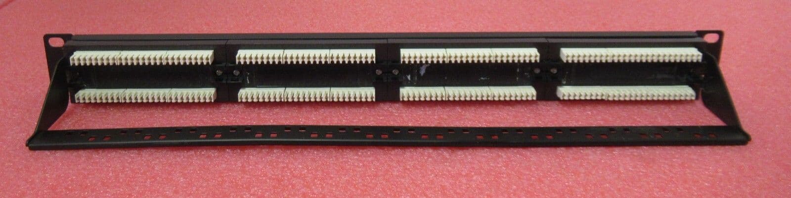 Quantum 24 Port Cat6 RJ45 Patch Panel 1U 19" Punch Down Cable Management