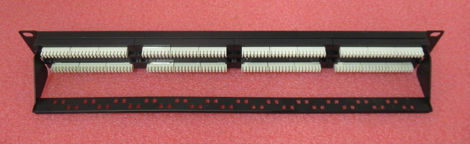 Quantum 24 Port Cat6 RJ45 Patch Panel 1U 19" Punch Down Cable Management