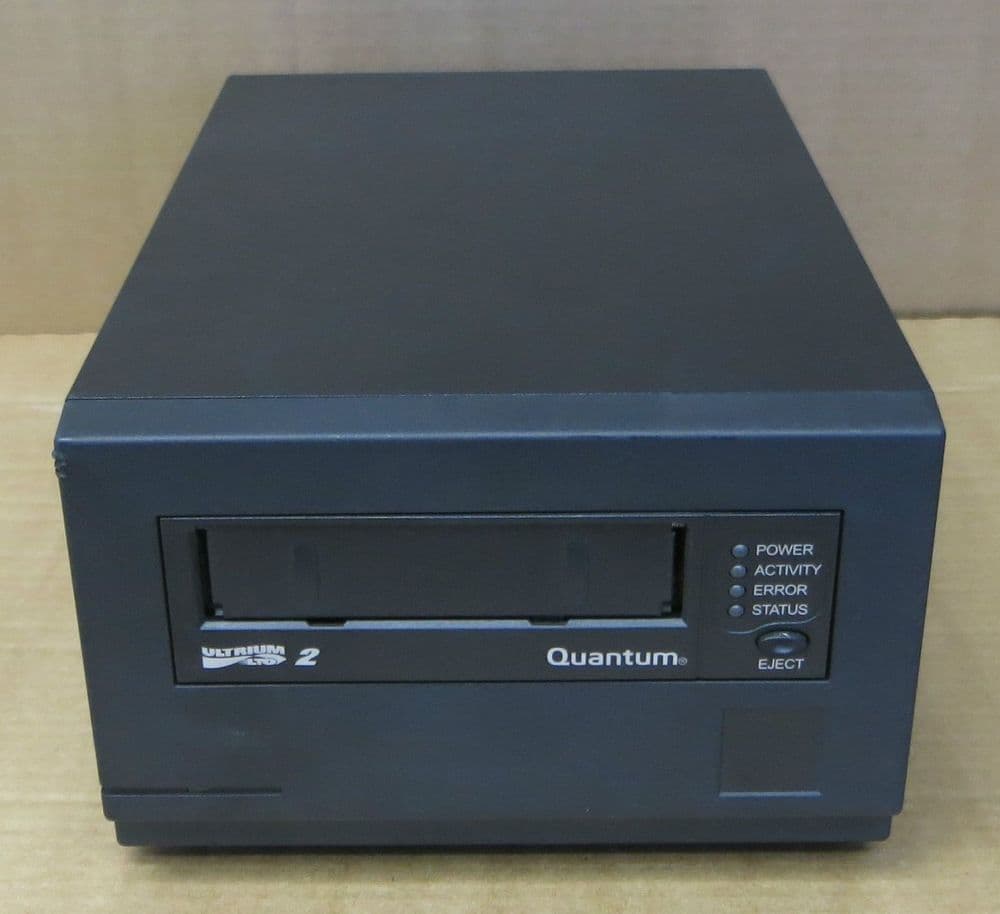 Quantum Ultrium LTO 2 CL1002 LTO-2 External Backup Tape Drive TE3200-502