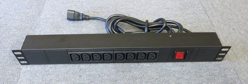 Rackmount Power Distribution Unit 1U 19" 8 x C13 Outlets With On/Off Switch