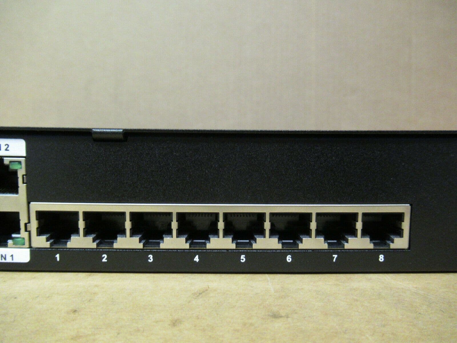 Raritan Dominion SX DSX2-8 8-Port GigE Serial Secure IP Access Console ...