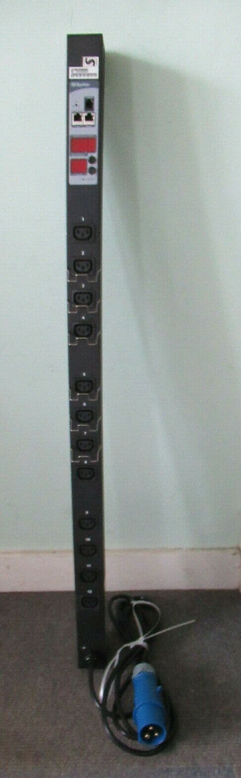 Raritan DPXS12A-16 Power Distribution Unit 15ft Power Cable 12x C13 16A