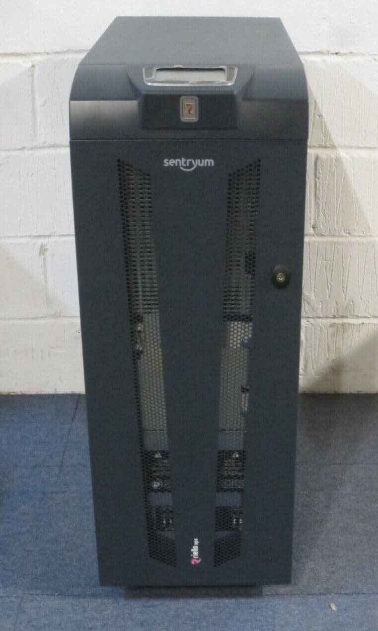 Riello S3T 20 ACT A0 Sentryum Active 20kVA/20kW Online 3Ph 3W N PE ...