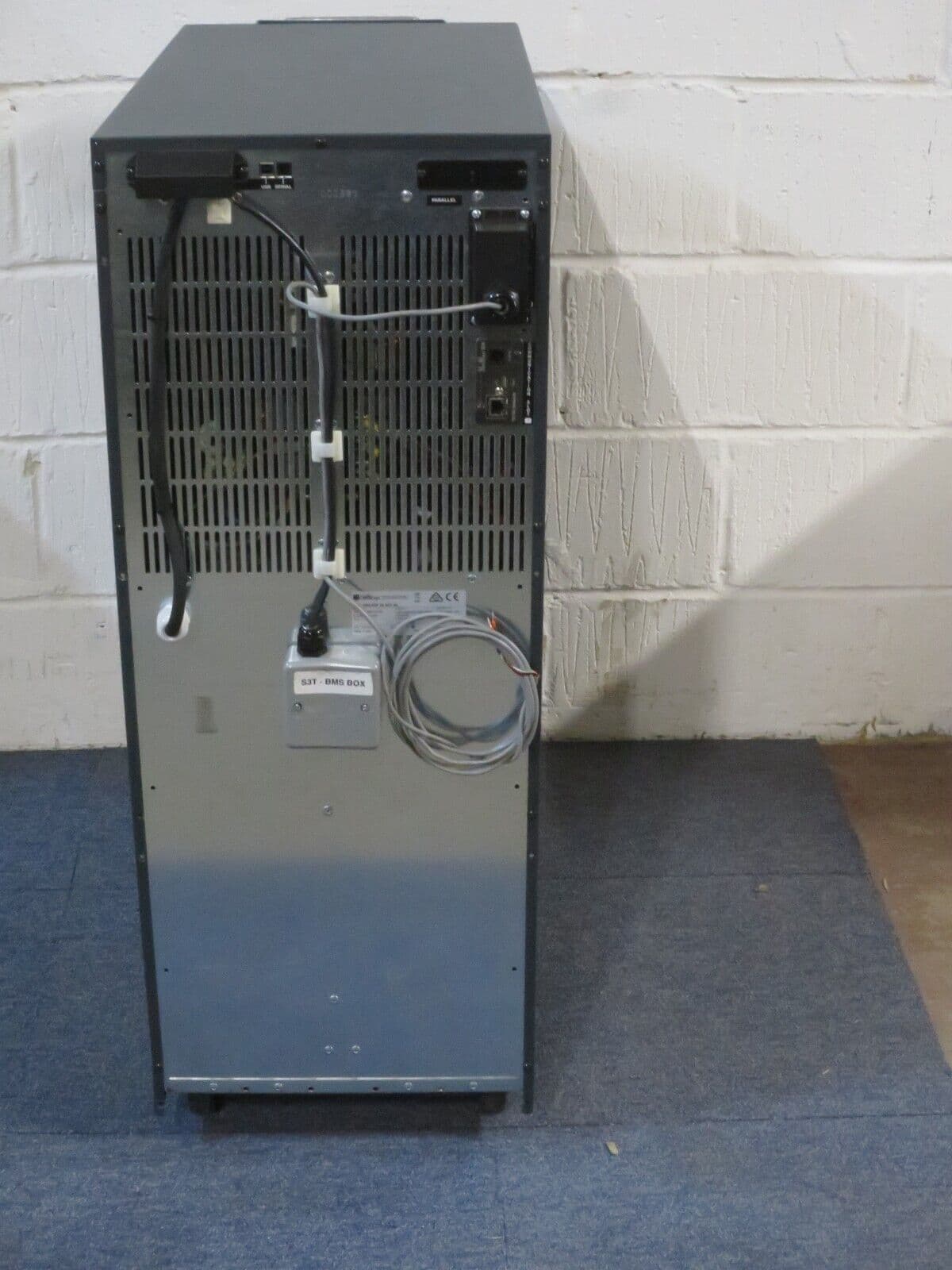 Riello S3T 20 ACT A0 Sentryum Active 20kVA/20kW Online 3Ph 3W N PE ...