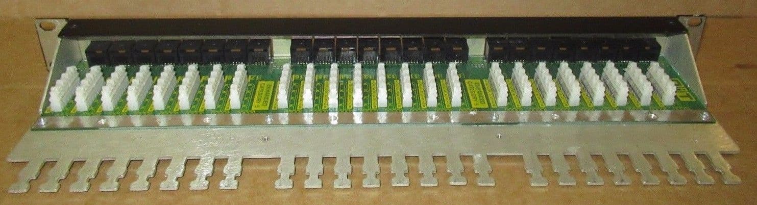 RiT Smart GIGA 24 Patch Panel Vertical 1000 Mbps R3801610A