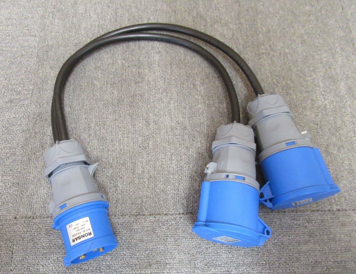 Ronbar 32A 6H IP44 250V 3-Pin Industrial Plug Male To 2 Female 1M Splitter Cable