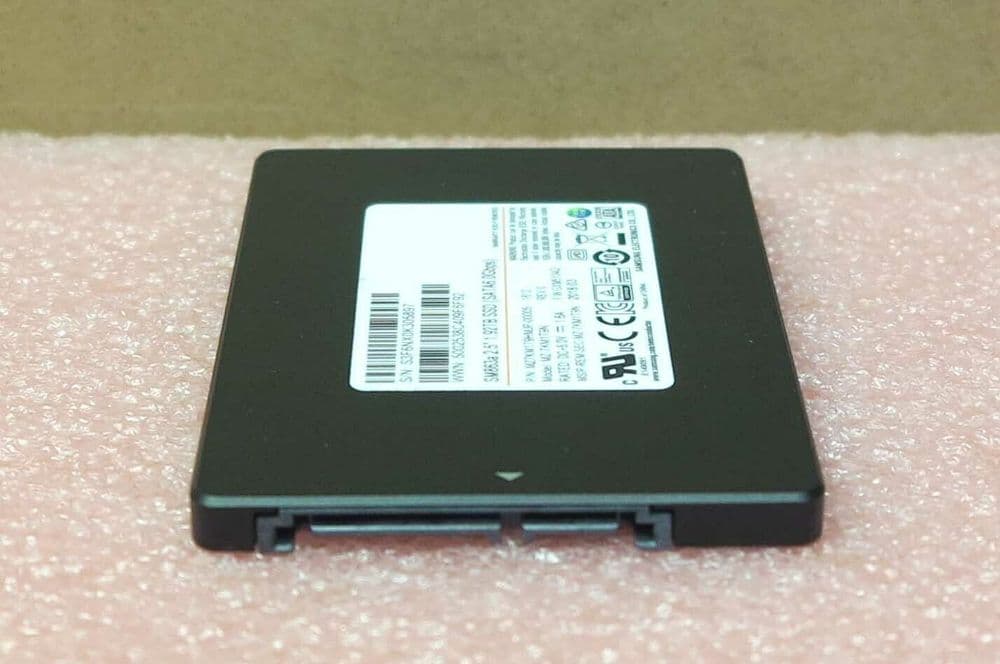 Samsung PM863a Enterprise 1 92TB 2 5" SATA 6G/s V-NAND MLC SSD MZ-7KM1T9N