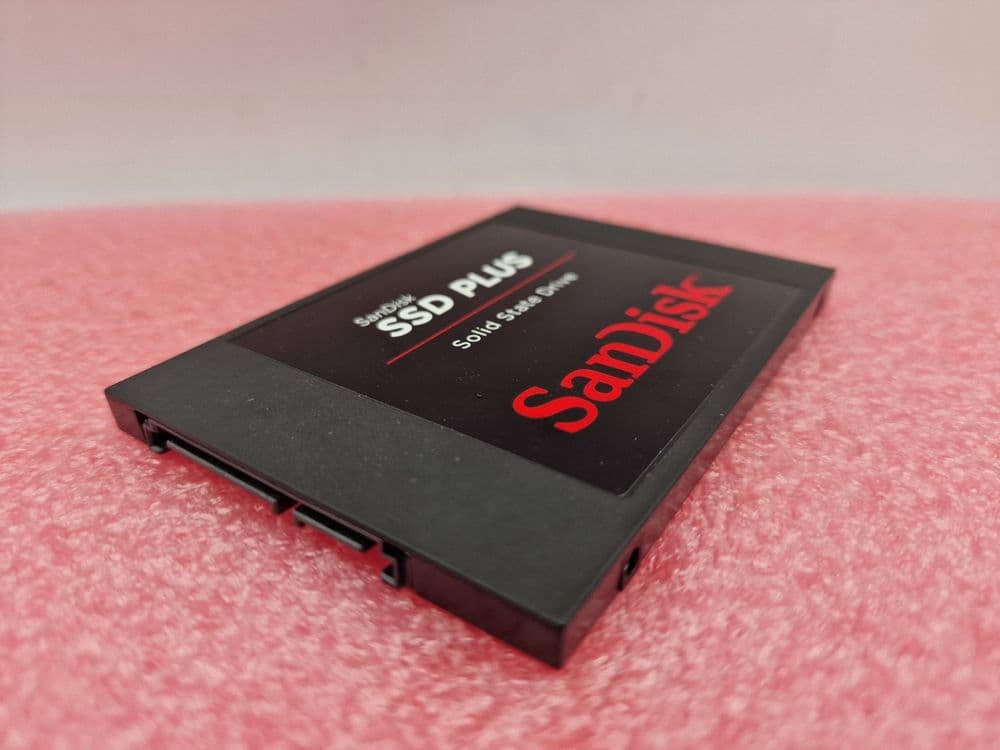 SanDisk SDSSDA-240G 240GB SSD PLUS SATA III 2 5" Solid State Drive