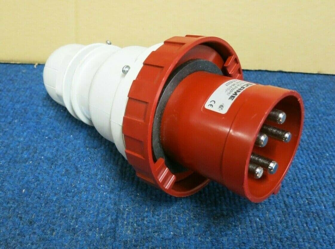 Scame 218 6337 Industrial Plug Wheel Red 3P N E IP66/IP67 63A 6h 346-415V