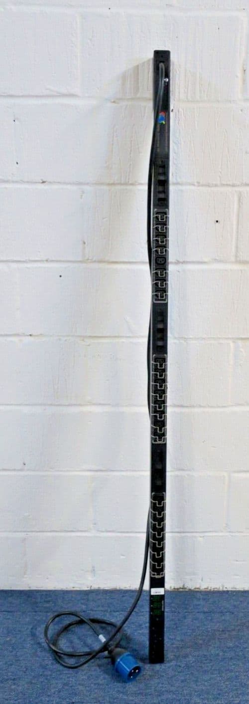 Server Tech Sentry CW-24VE-P32M PDU 24 x C13 32A Switched Master 0U 240V