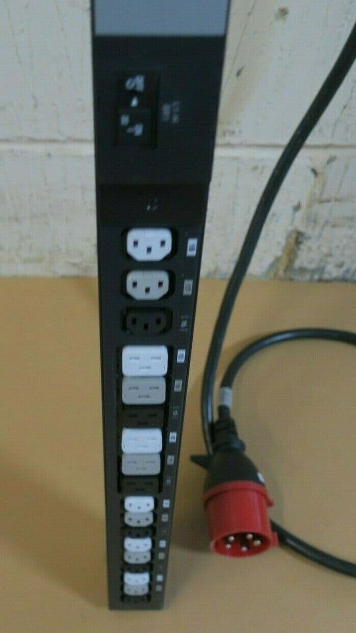 Server Technology Switched Master Pro2 C2W36CE-4PAE2M66 3PH 24x C13 12x ...