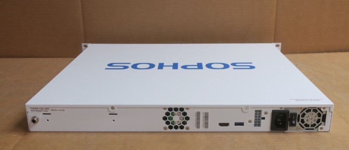 Sophos SG 330 8x 1GbE RJ45 2x 1GbE SFP 2x 10GbE SFP Port Firewall Appliance