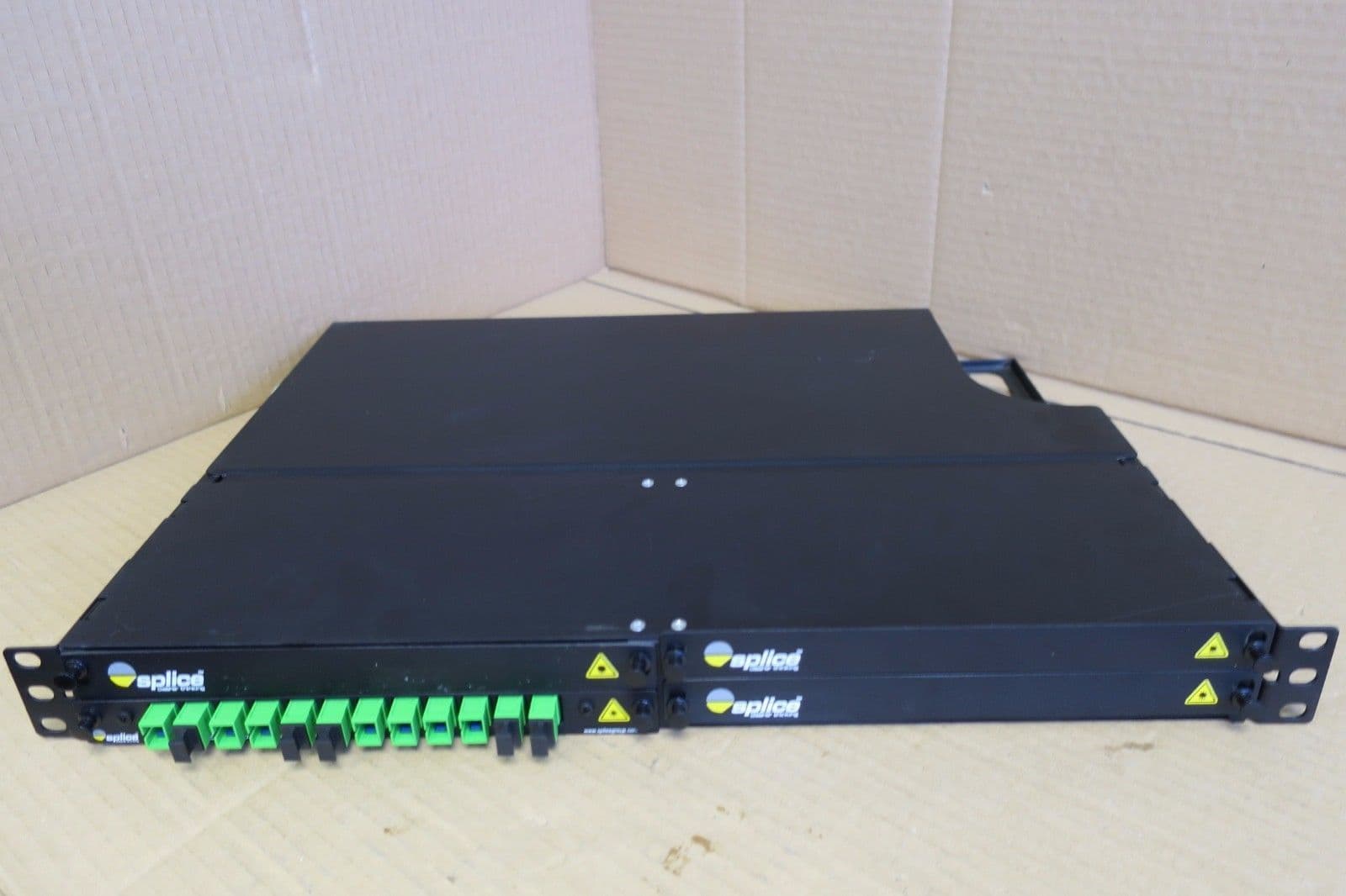 Splice SpliceGroup Fibre Optic Rack Mount Patch Panel 19inch 1U 12 Port