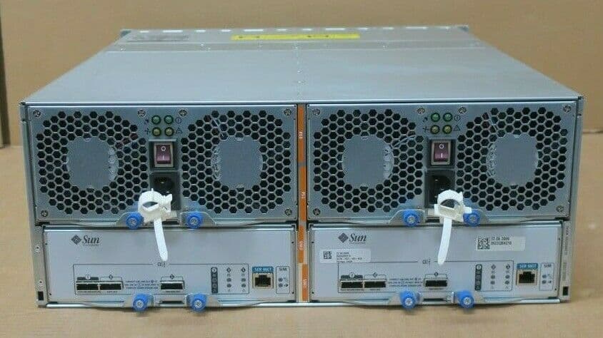 Sun MicroSystems J4400 Storage Array 300GB SAS 2x I/O Array Controllers ...