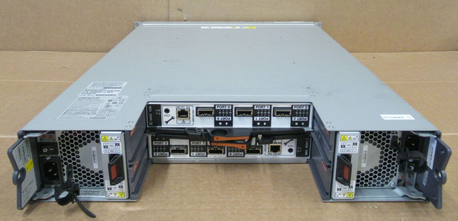 Sun Oracle ST2D24 DE2-24P Storage Drive Enclosure 24x SAS Bay 2x Control Module