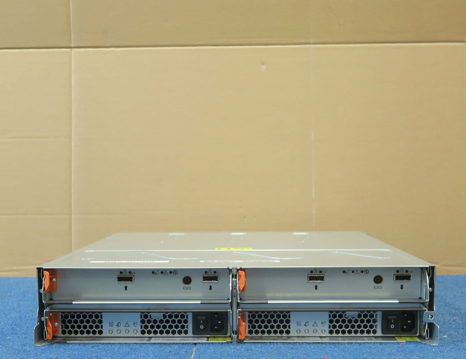 Sun StorageTek 2540 12 x 600GB 15K SAS Expansion Array Tray Shelf 2 x ...