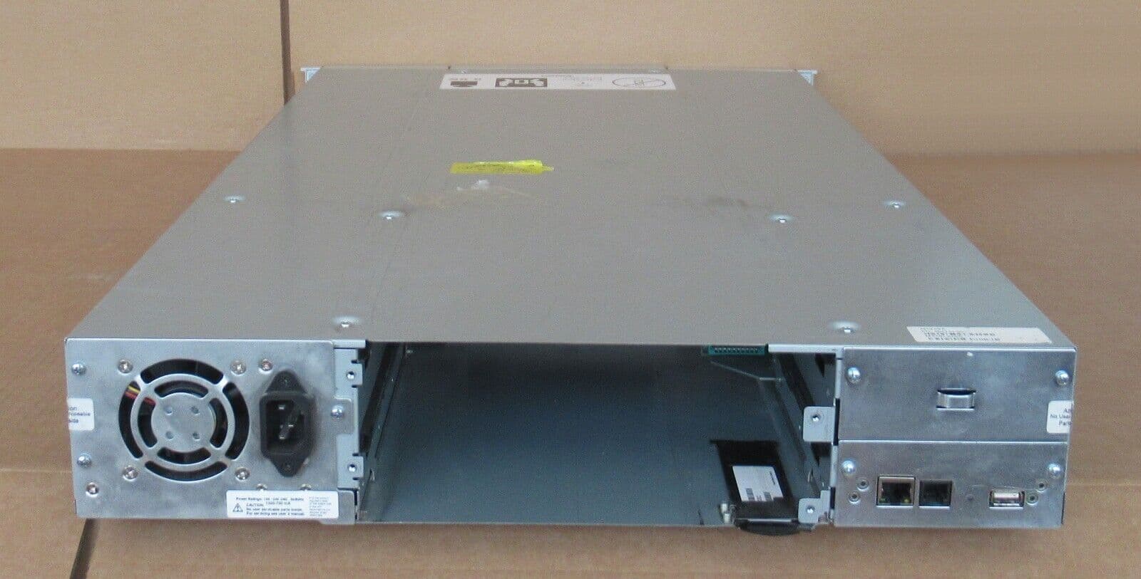 Sun StorageTek SL24 Backup 2U Tape Library AH948A 454340-001 380-1560-03 no tape