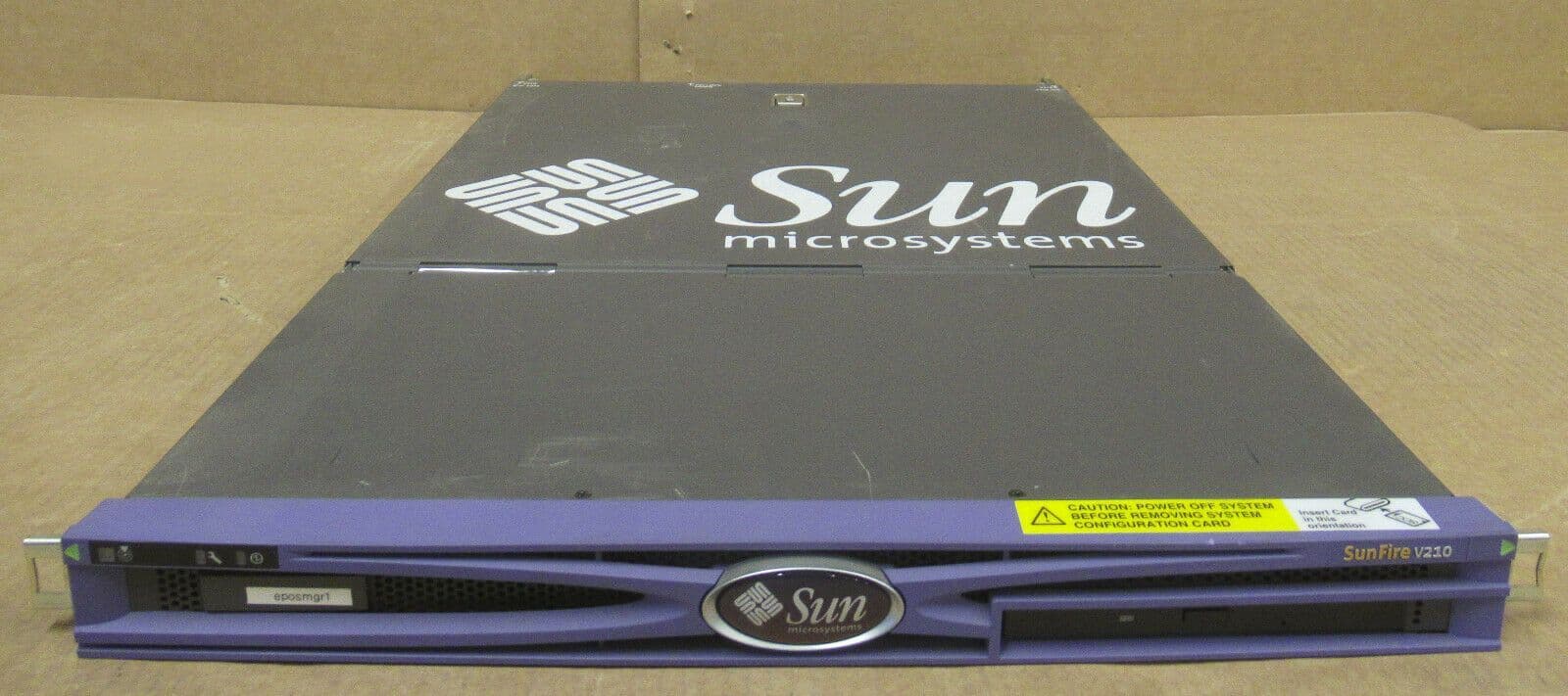 Sun SunFire V210 2x UltraSPARC IIIi 1 34GHz 2GB Ram LP8000 2x Bays DVD ...