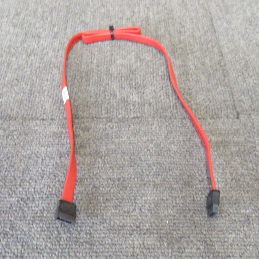 SuperMicro CBL-0044L 57 5cm Red Flat Straight To Straight SATA Cable