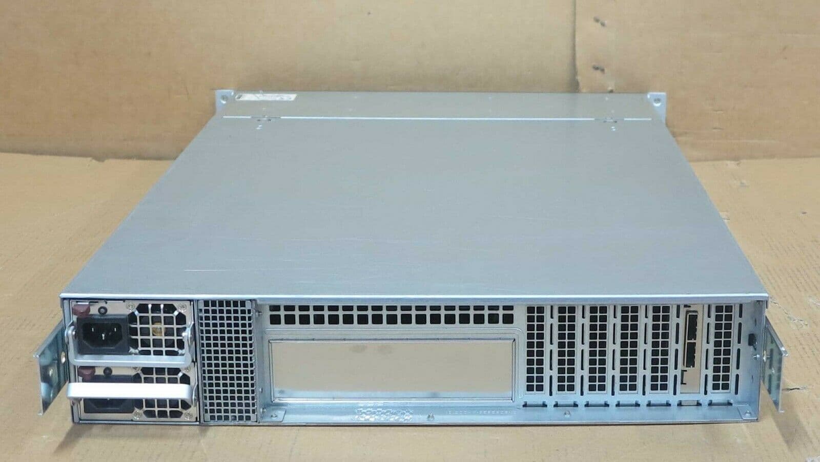 Supermicro CSE-216BE26-R920LPB 25 2TB SSD JBOD Storage Enclosure