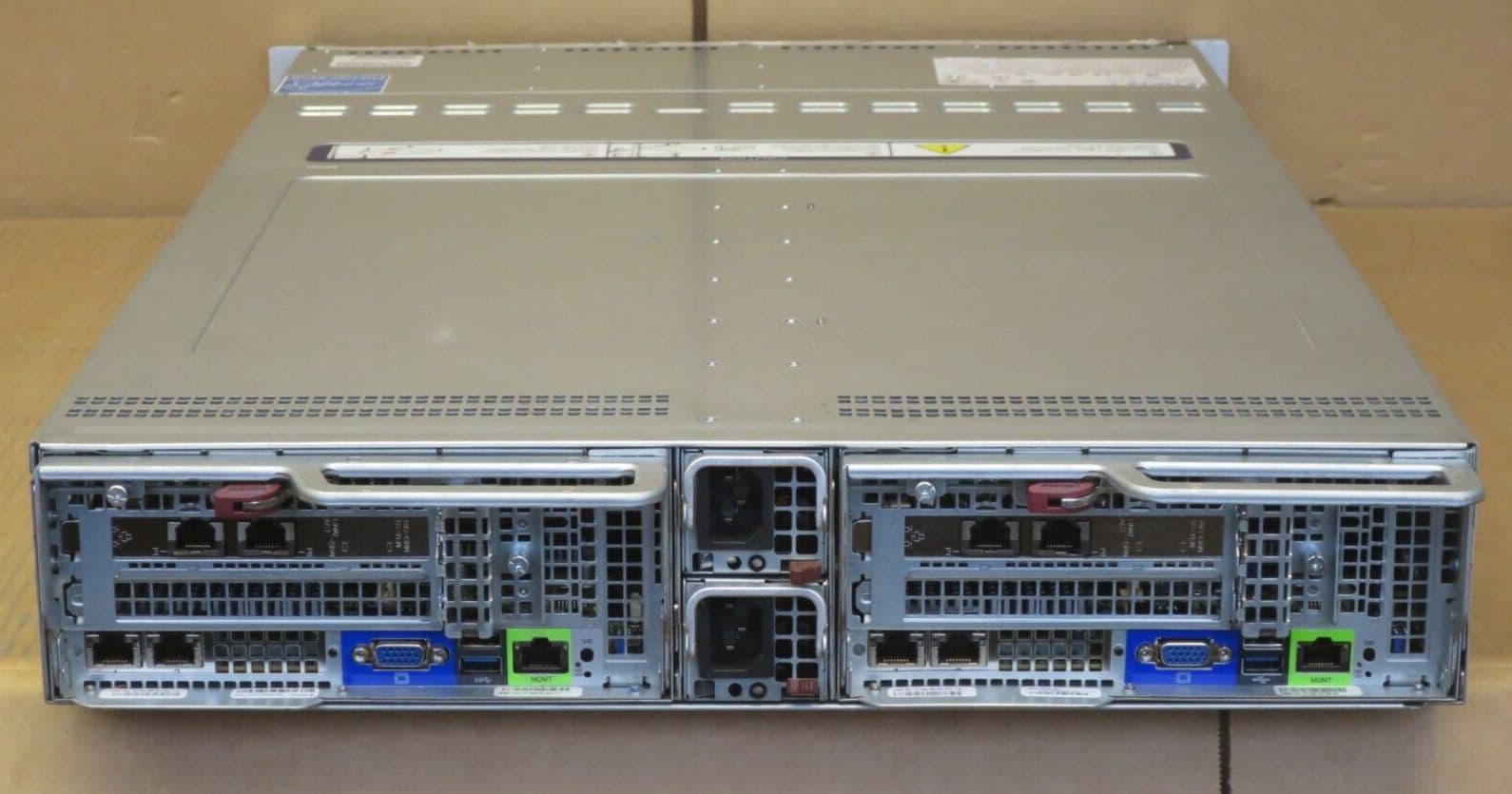 Supermicro CSE-827B X11DPT-B 12-Bay 4x Xeon Scalable 12 x NVMe 2-Node ...
