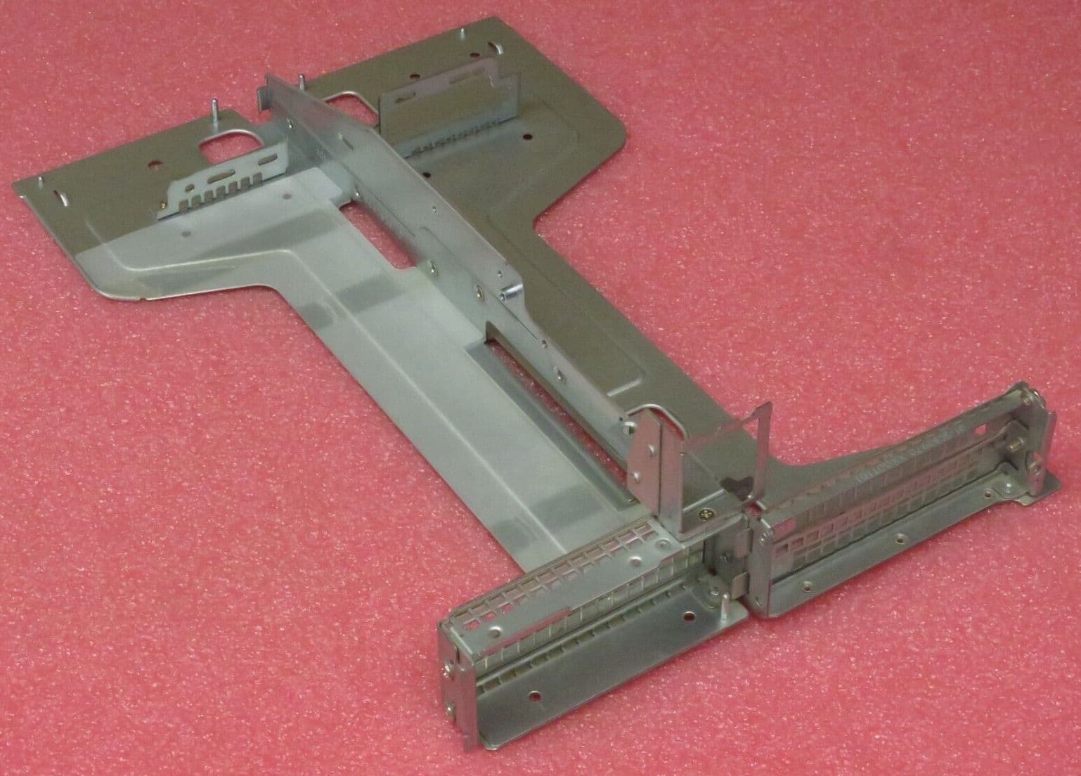 Supermicro Metal GPU Riser Cage Bracket 01-SC82968-XX00T-101